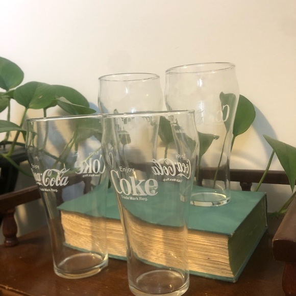 Coca Cola | Dining | Coca Cola Classic Clear Glass Set Of 4 | Poshmark